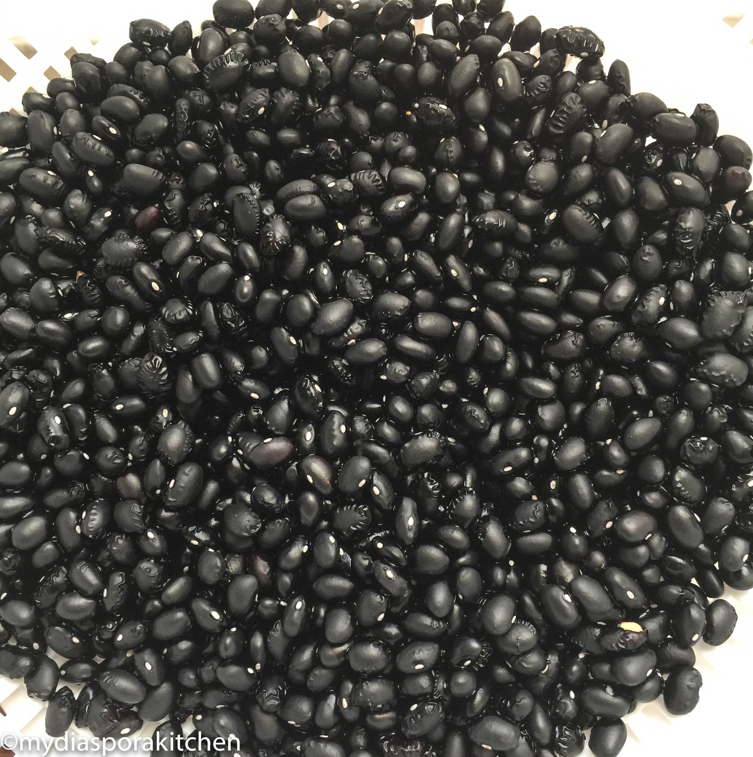 Slow cooker black bean soup: Frejon - My Diaspora Kitchen