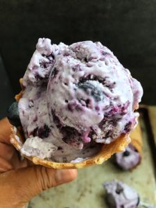 Smashed Blueberry Ice cream { No Churn, intense flavor } - My Diaspora ...