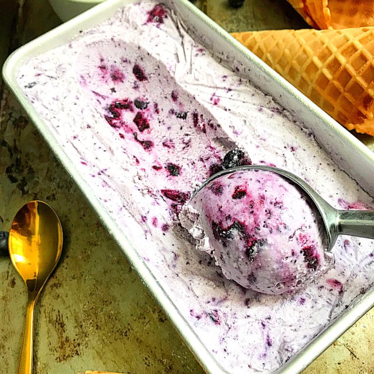 Smashed Blueberry Ice cream { No Churn, intense flavor } - My Diaspora ...