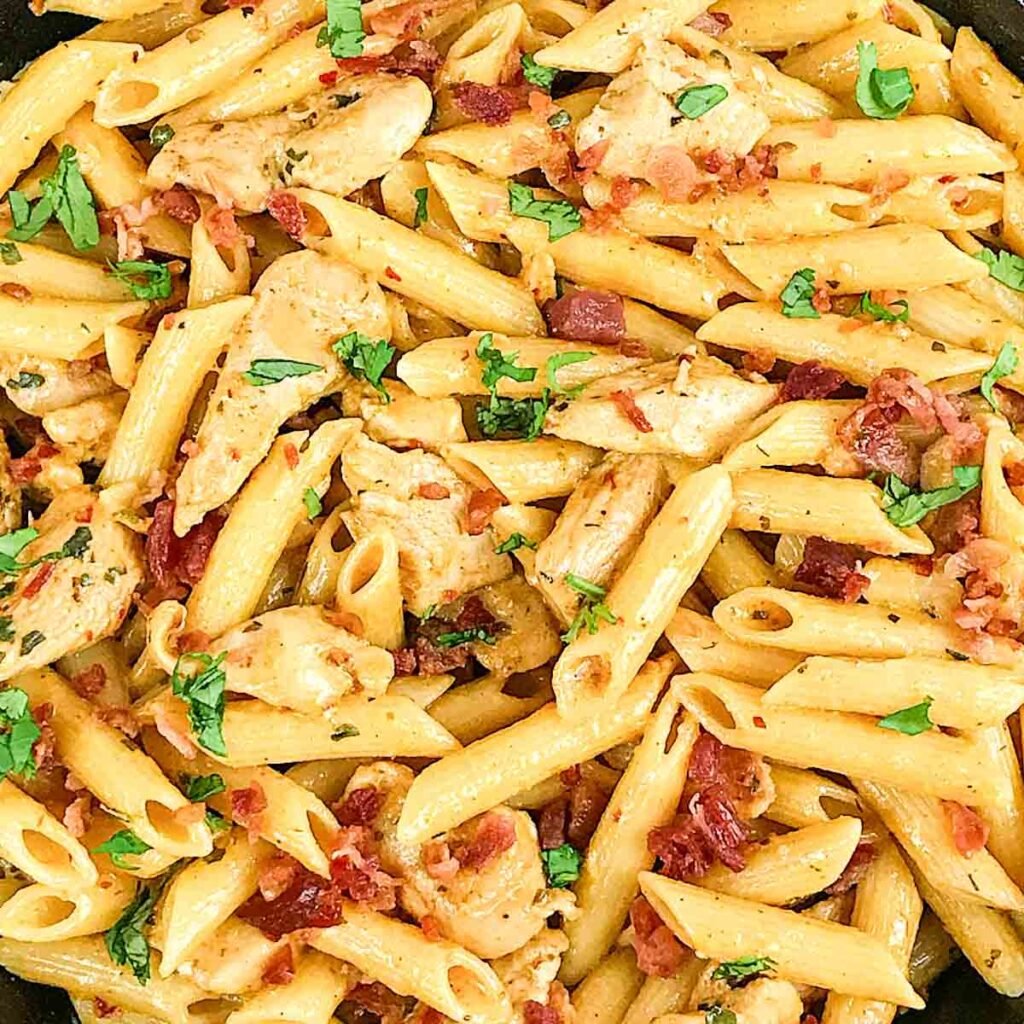 Creamy chicken and bacon pasta recipe - My Diaspora Kitchen
